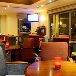Quality Hotel Parklake Shepparton - Compare Deals