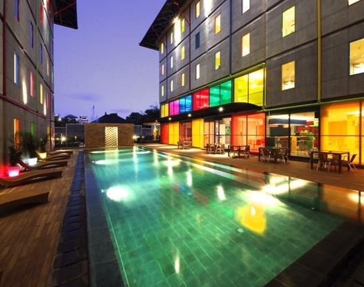 POP Hotel Festival Citylink - Bandung - Compare Deals