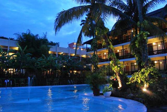 Mesra Business & Resort Hotel, Samarinda - Compare Deals