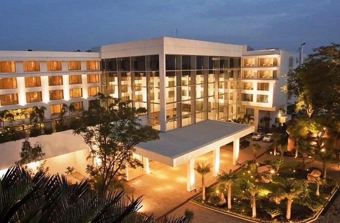 Radisson Blu Plaza Hotel Hyderabad Banjara Hills,Hyderabad:Photos ...