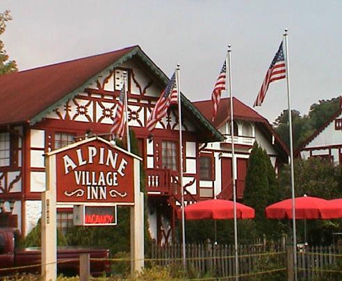 Alpine Village Inn Of Helen Georgia - Compare Deals
