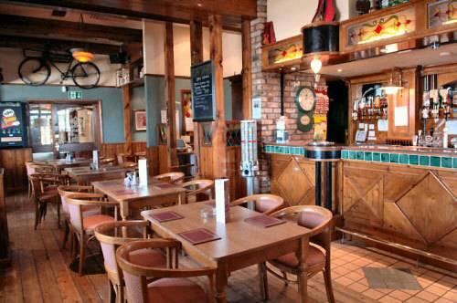 Ivanhoe Inn and Hotel, Carryduff - Compare Deals