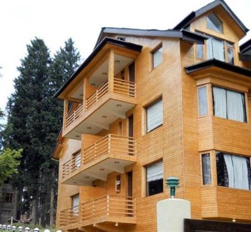 Hotel Pine Spring Gulmarg - Compare Deals