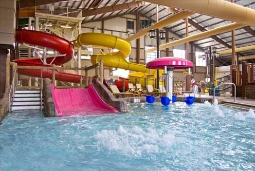 Hope Lake Lodge & Indoor Waterpark, Virgil - Compare Deals