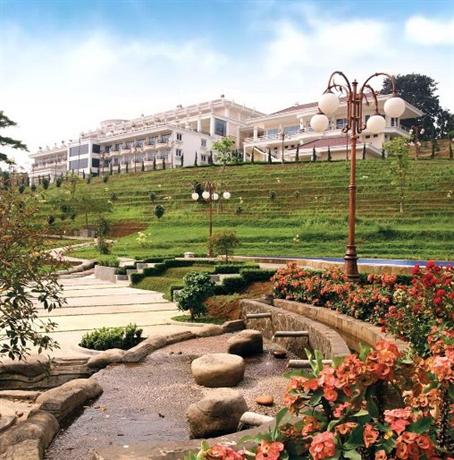 Braja Mustika Hotel and Convention Centre, Bogor - Compare Deals