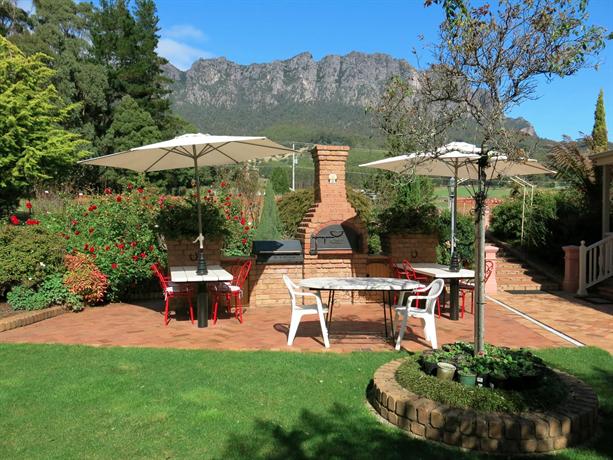 Mount Roland Country Lodge,Devonport:Photos,Reviews,Deals