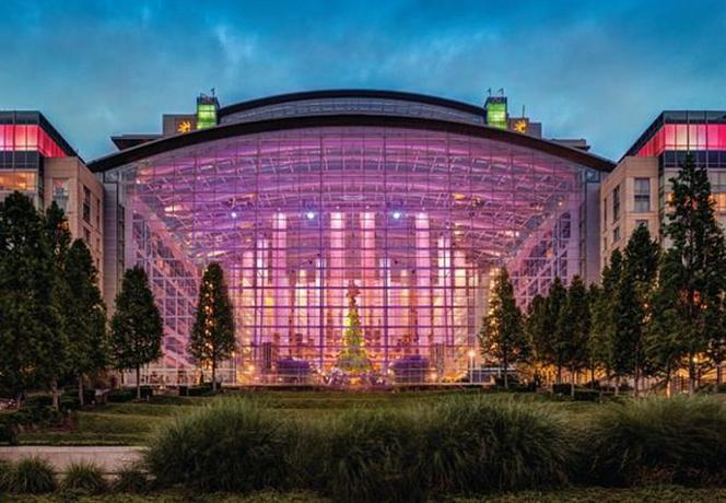 Gaylord National Resort & Convention Center, National Harbor - Compare ...