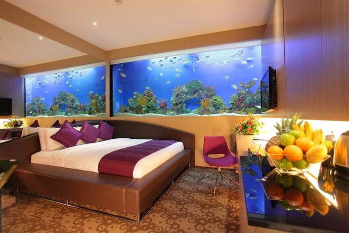 Hotel H2O, Manila - Compare Deals