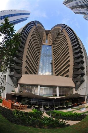 Trump International Hotel & Tower Panama, Panama City - Compare Deals