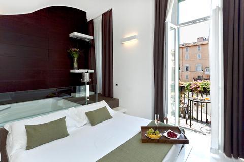 Navona Suites, Rome - Compare Deals