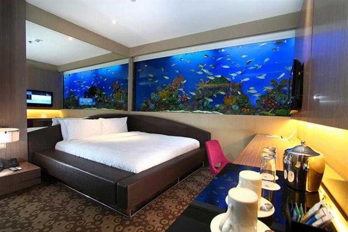 Hotel H2O, Manila - Compare Deals