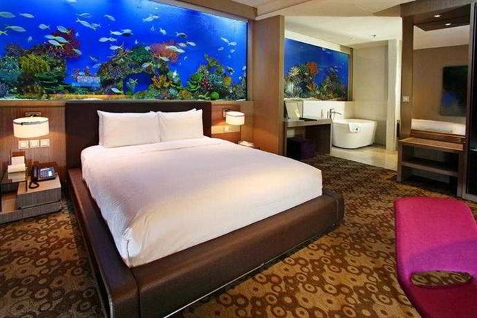 Hotel H2O, Manila - Compare Deals
