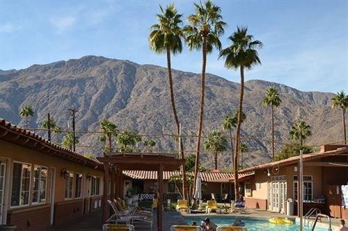 All Worlds Resorts and Annex - A Clothing Optional Gay Men's Resort ...