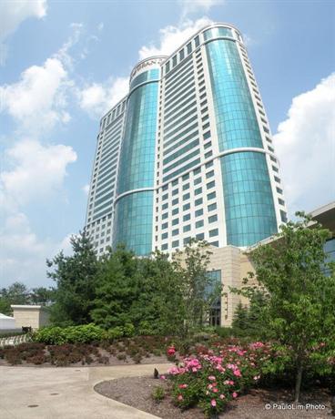 Fox Tower at Foxwoods, Ledyard - Compare Deals