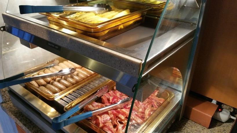 Coastside Inn,Half Moon Bay:Photos,Reviews,Deals