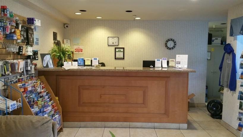 Coastside Inn,Half Moon Bay:Photos,Reviews,Deals