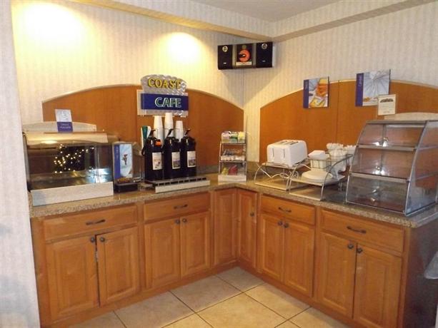 Coastside Inn,Half Moon Bay:Photos,Reviews,Deals