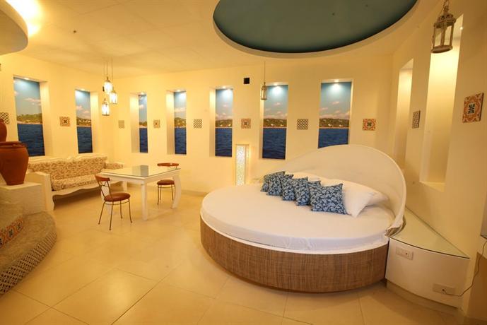 Victoria Court Malabon - Compare Deals