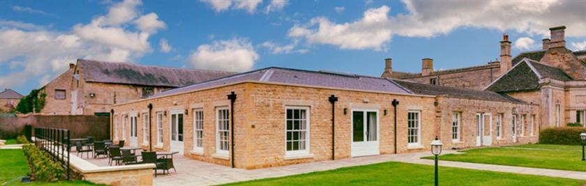 Barton Hall Hotel, Kettering - Compare Deals