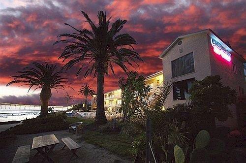 Cliff House Inn,Santa Barbara:Photos,Reviews,Deals