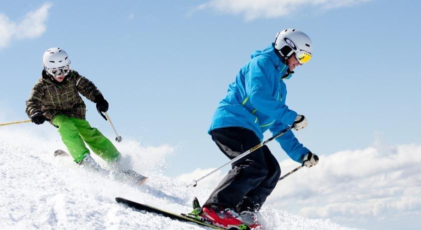 Perisher Manor Hotel, Perisher Valley - Compare Deals