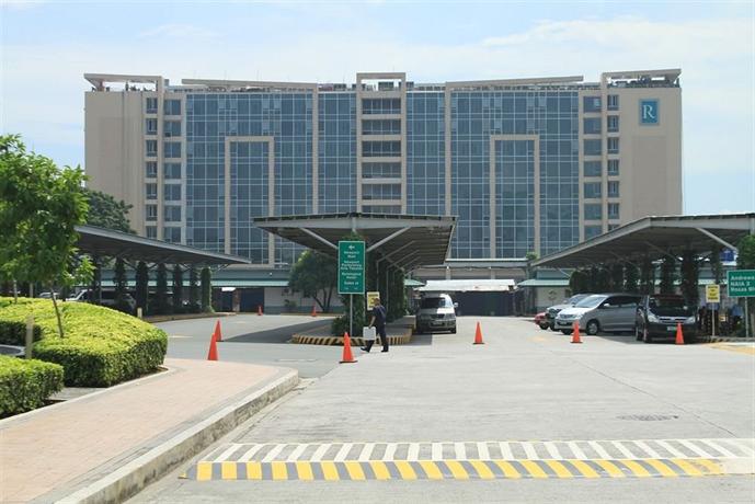 Holiday Inn Express Manila Newport City, Pasay City - Compare Deals