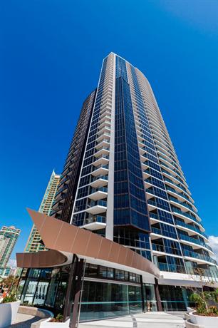 Rhapsody Resort, Gold Coast - Compare Deals