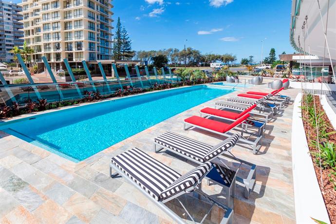 Rhapsody Resort, Gold Coast - Compare Deals