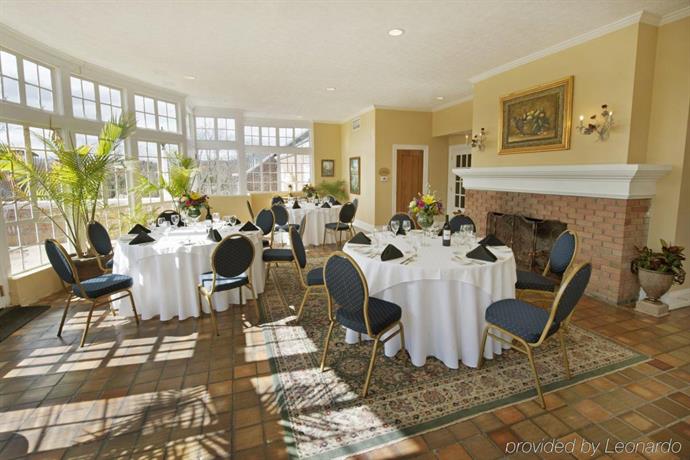 The Mimslyn Inn,Shenandoah National Park:Photos,Reviews,Deals