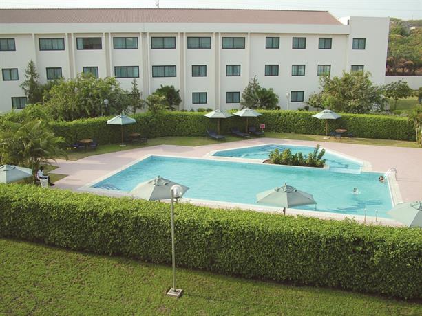 Fiesta Royale Hotel, Accra - Compare Deals