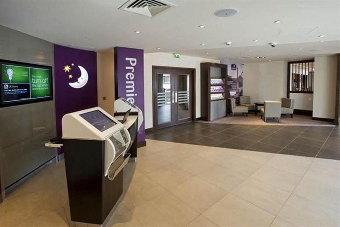 Premier Inn Perth City Centre - Compare Deals