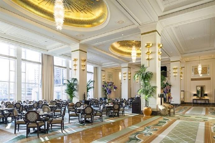 The Peninsula Chicago - Compare Deals