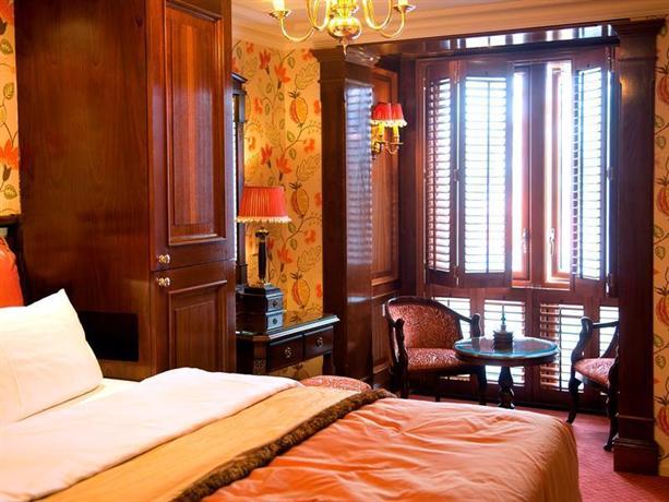 Hotel Estherea, Amsterdam - Compare Deals