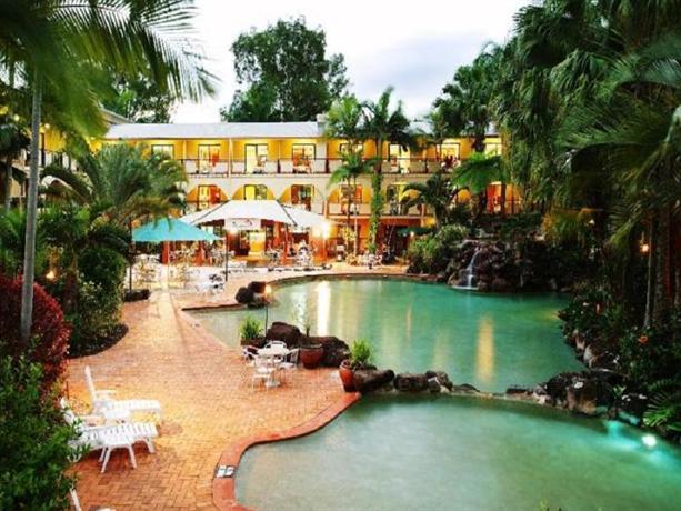 Palm Royale Cairns - Compare Deals