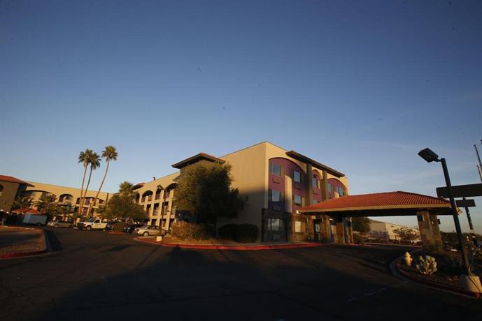 The Grand Canyon University Hotel, Phoenix - Compare Deals