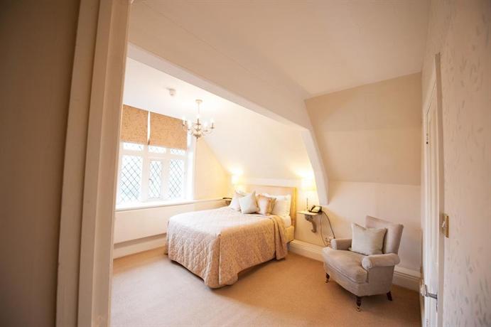 Rushton Hall Hotel and Spa - Compare Deals