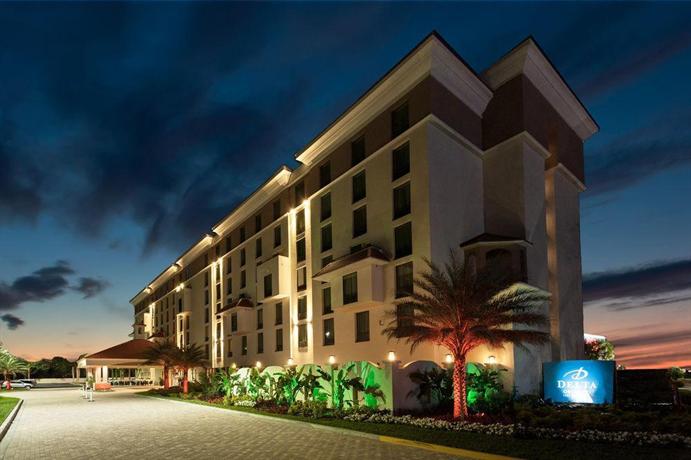 Delta Orlando Hotel by Marriott - Lake Buena Vista - Compare Deals