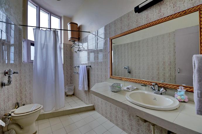 Hotel Barog Heights,Solan:Photos,Reviews,Deals