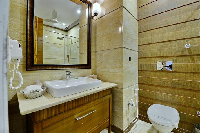 Hotel Barog Heights,Solan:Photos,Reviews,Deals