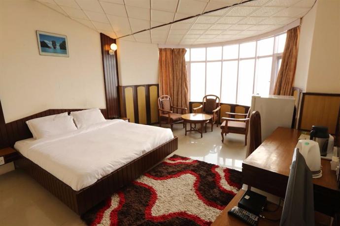 Hotel Barog Heights,Solan:Photos,Reviews,Deals