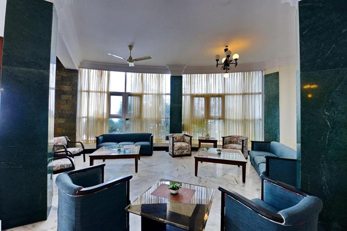 Hotel Barog Heights,Solan:Photos,Reviews,Deals