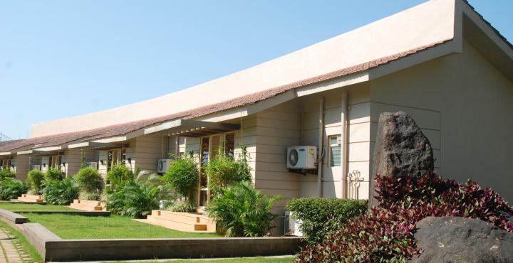 Manas Resort with Petting Zoo Igatpuri,Igatpuri:Photos,Reviews,Deals