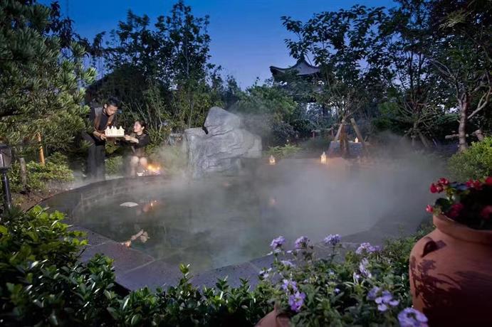 Yuhao Tangshan Hot Spring International Hotel, Nanjing - Compare Deals