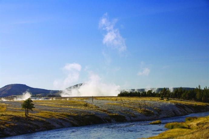 WorldMark West Yellowstone,Yellowstone National Park:Photos,Reviews,Deals