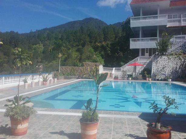 Parapat View Hotel - Compare Deals