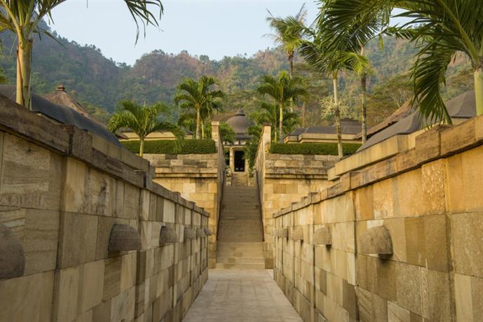 Amanjiwo, Borobudur - Compare Deals