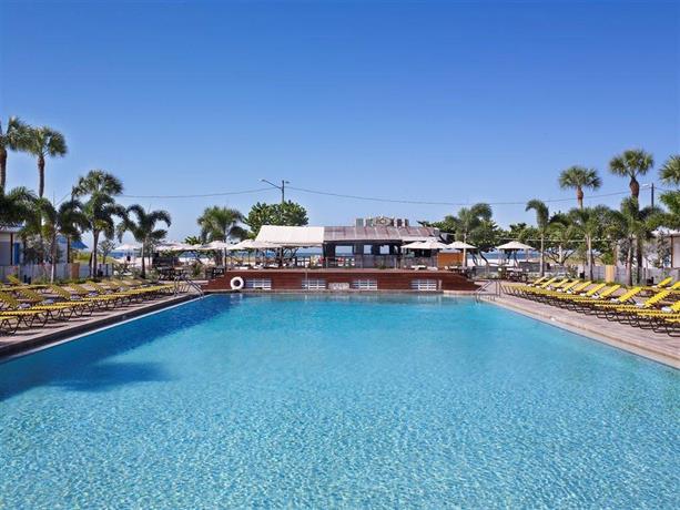 Postcard Inn On The Beach, Saint Pete Beach - Compare Deals