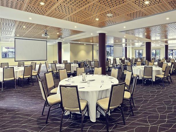 Mercure Sydney - Compare Deals