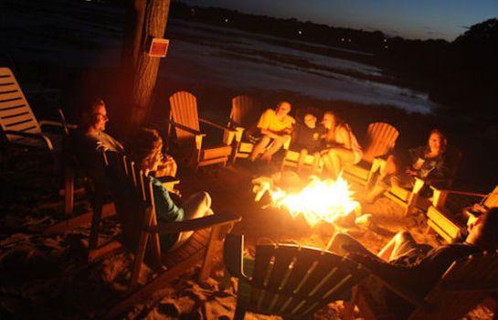 Bayside Resort Hotel,Cape Cod:Photos,Reviews,Deals
