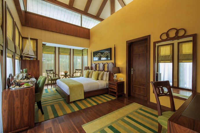 Reef Resort Manama - Compare Deals